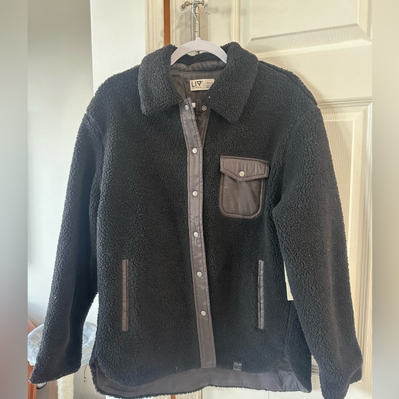 LIV outdoors | Jackets & Coats | Nwt Liv Outdoor Cora Shacket For ...